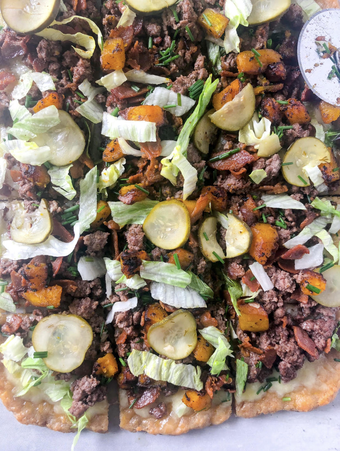 Bacon Cheeseburger Pizza - Flatbread Style - Ash Eats